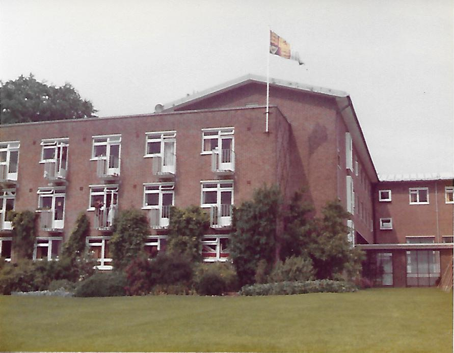 1980: HRH Queen Elizabeth The Queen Mother Visits Wye College – Wye ...