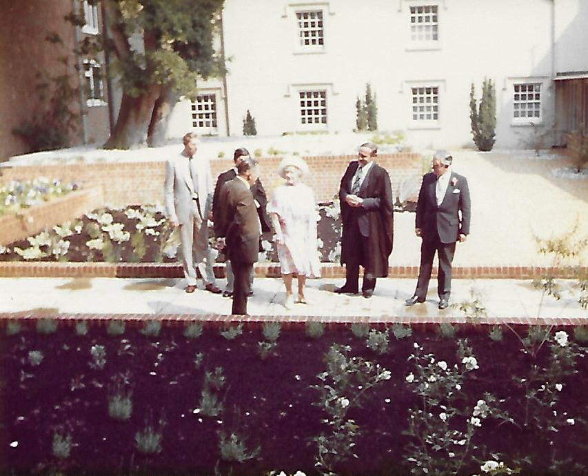 1980: HRH Queen Elizabeth The Queen Mother Visits Wye College – Wye ...